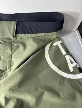 Reebok | Shorts | Mens Reebok Mma Train Like A Fighter Shorts Green ...